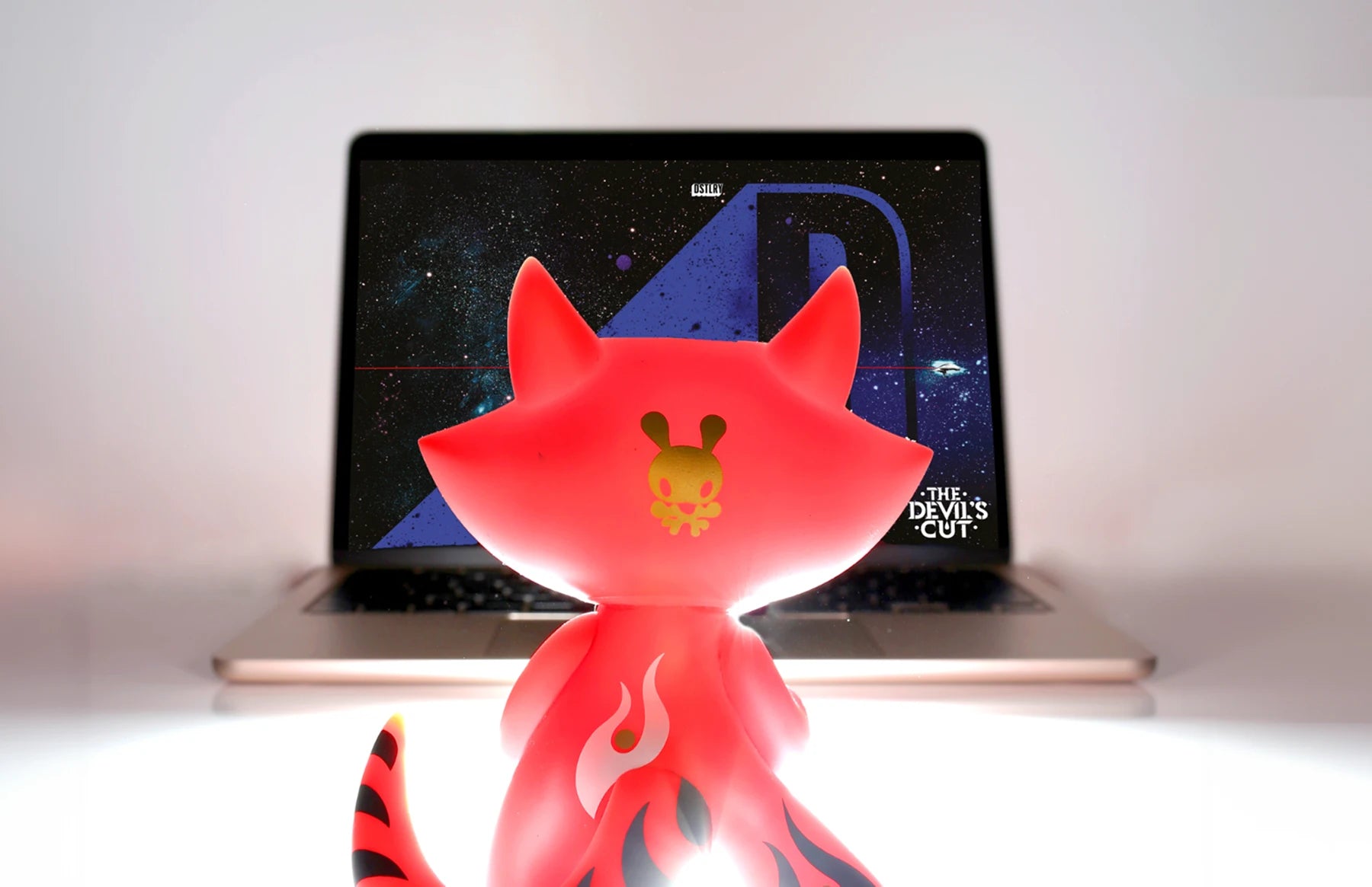 DSTLRY DIGITAL READER BETA LAUNCH